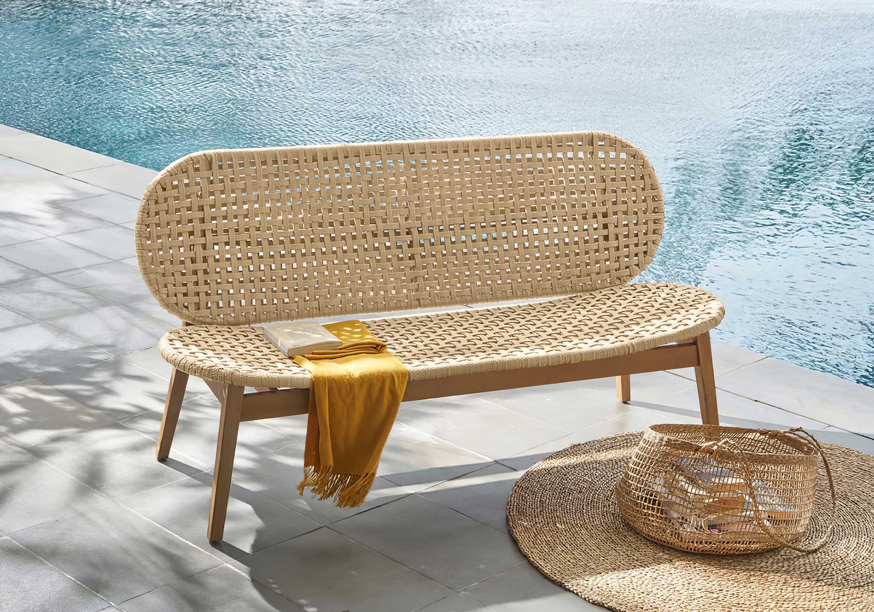 Tuvalu Bench – SNOC